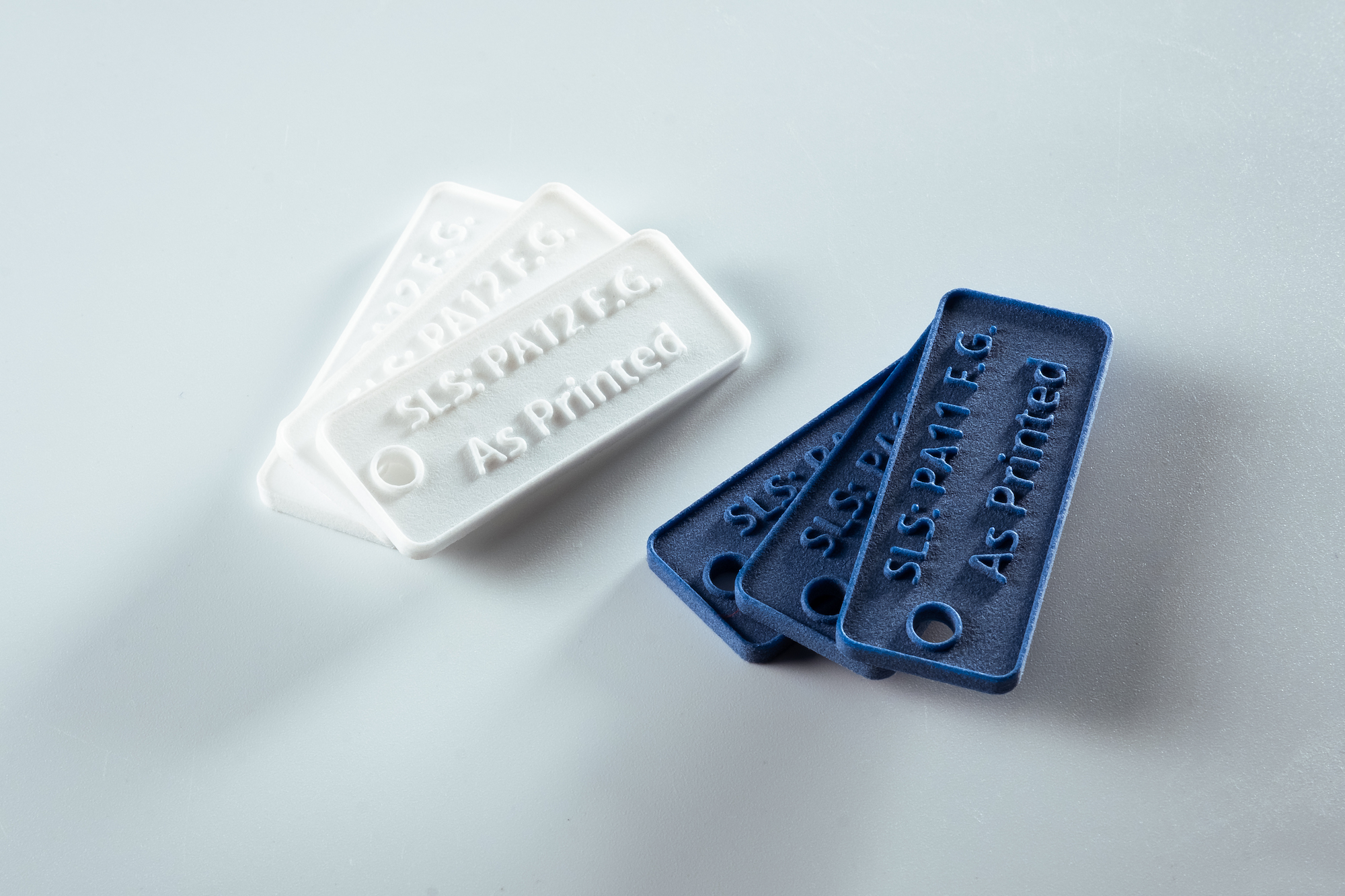 SLS 3D Printing Services UK | Free Delivery | Xometry UK