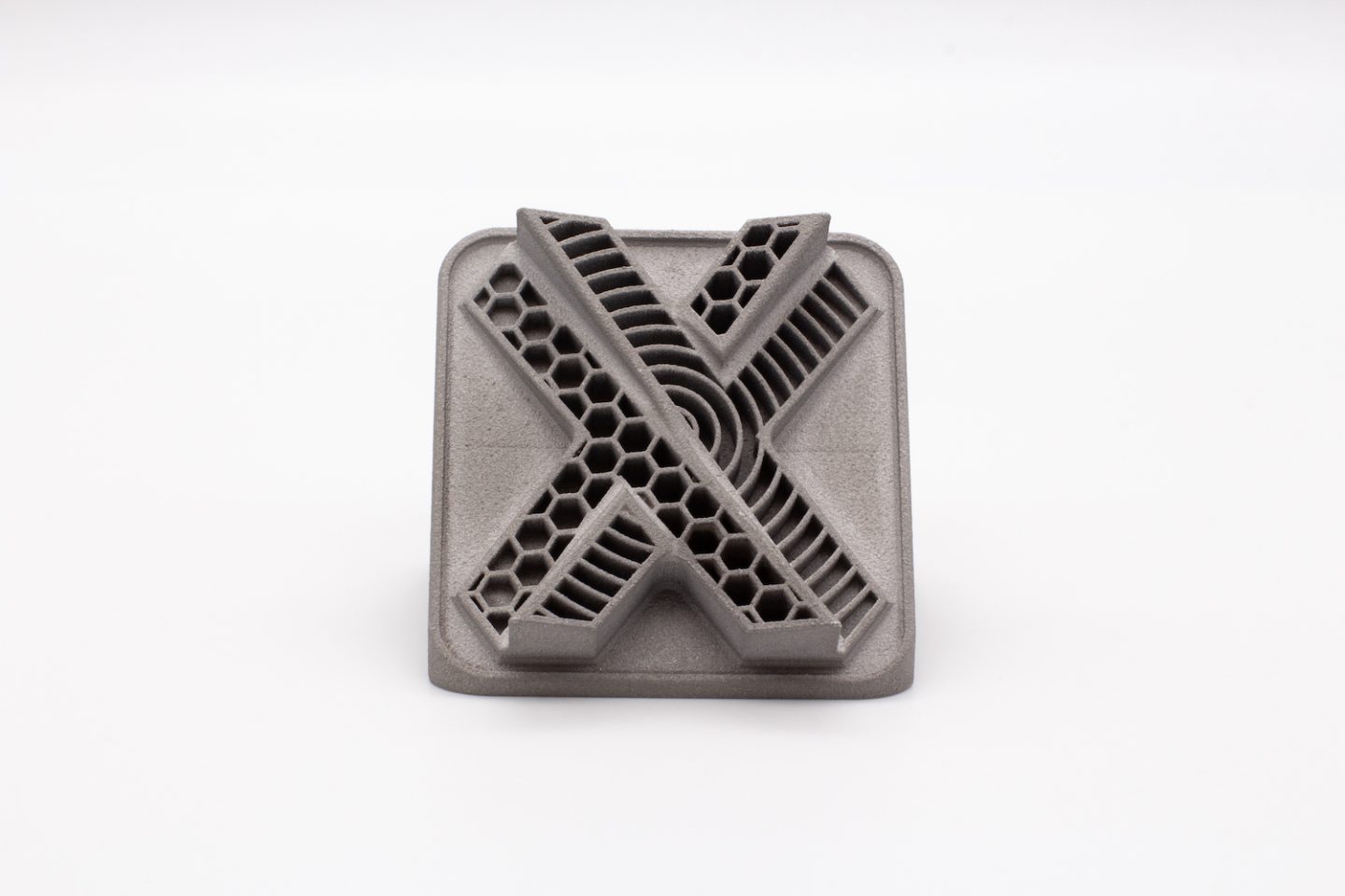 Metal 3D Printing Services Online (DMLS) | Xometry Europe